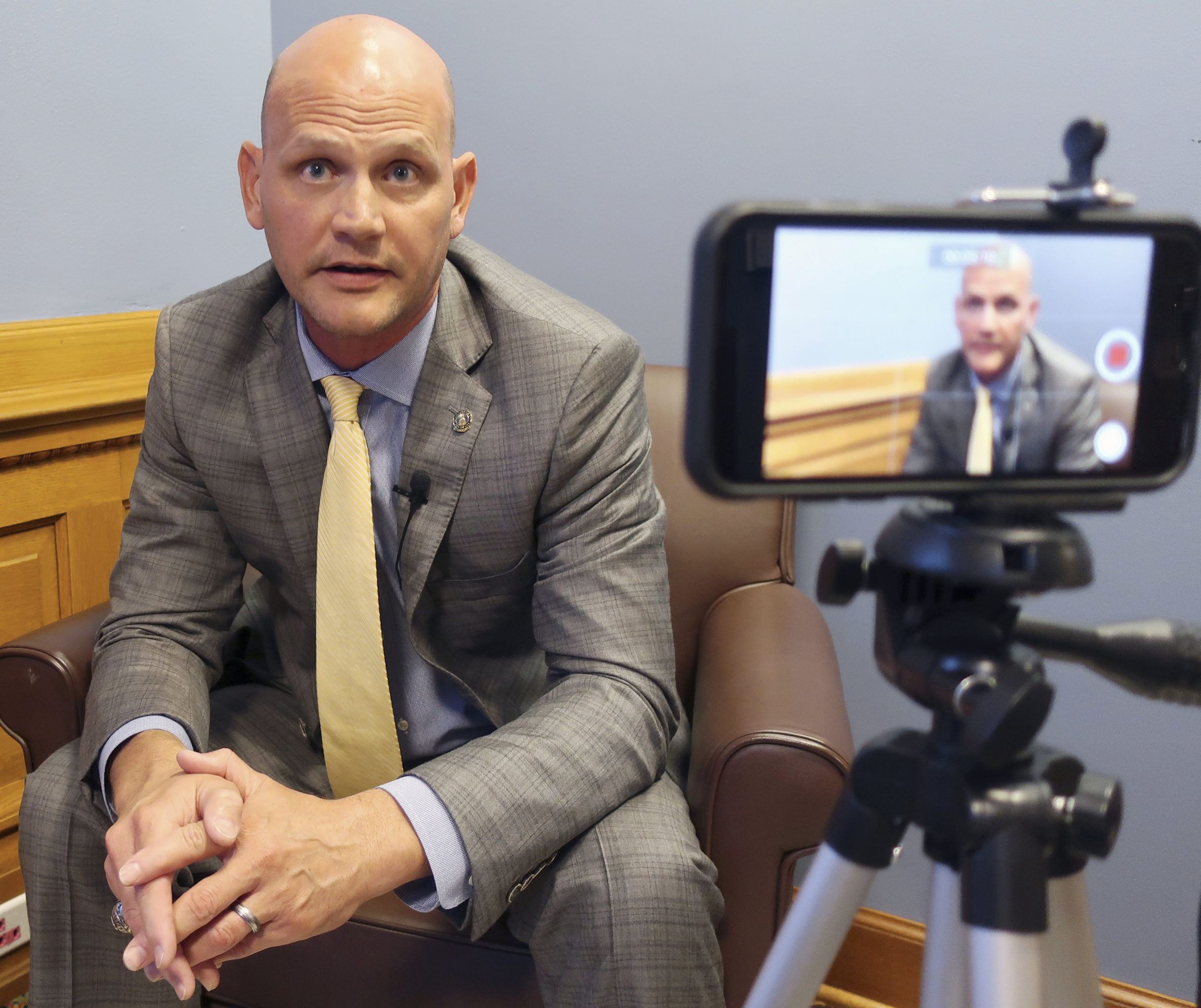 Kobach’s legacy on voter ID laws at issue in Kansas secretary of state ...